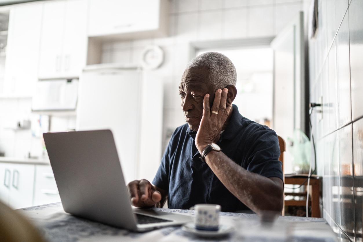 How Can the Elderly Stop Paying Credit Card Debt? - JG Wentworth