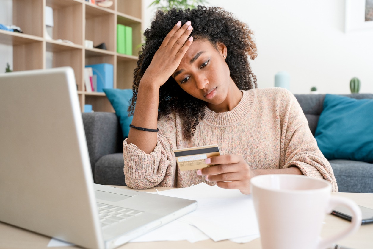 How to Avoid Credit Card Debt - JG Wentworth